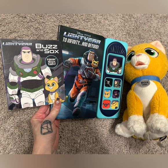 Accessories | Buzz Lightyear And Socks Two Books One Audio Talking Sock ...